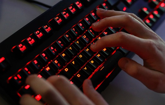 The Best Keyboard Switches for Gaming: Find Your Competitive Edge - HHKB